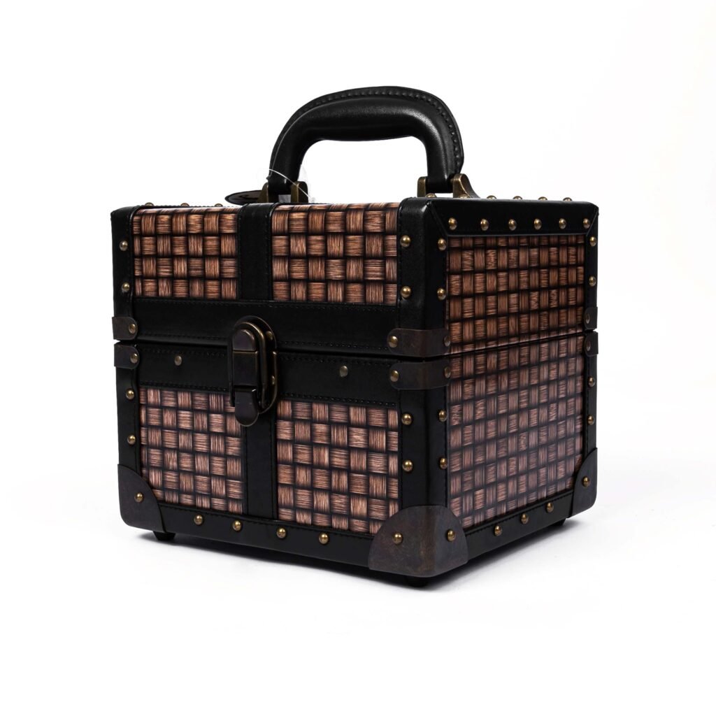 Aluvox CH-27 small vanity case braid texture hard sided train case